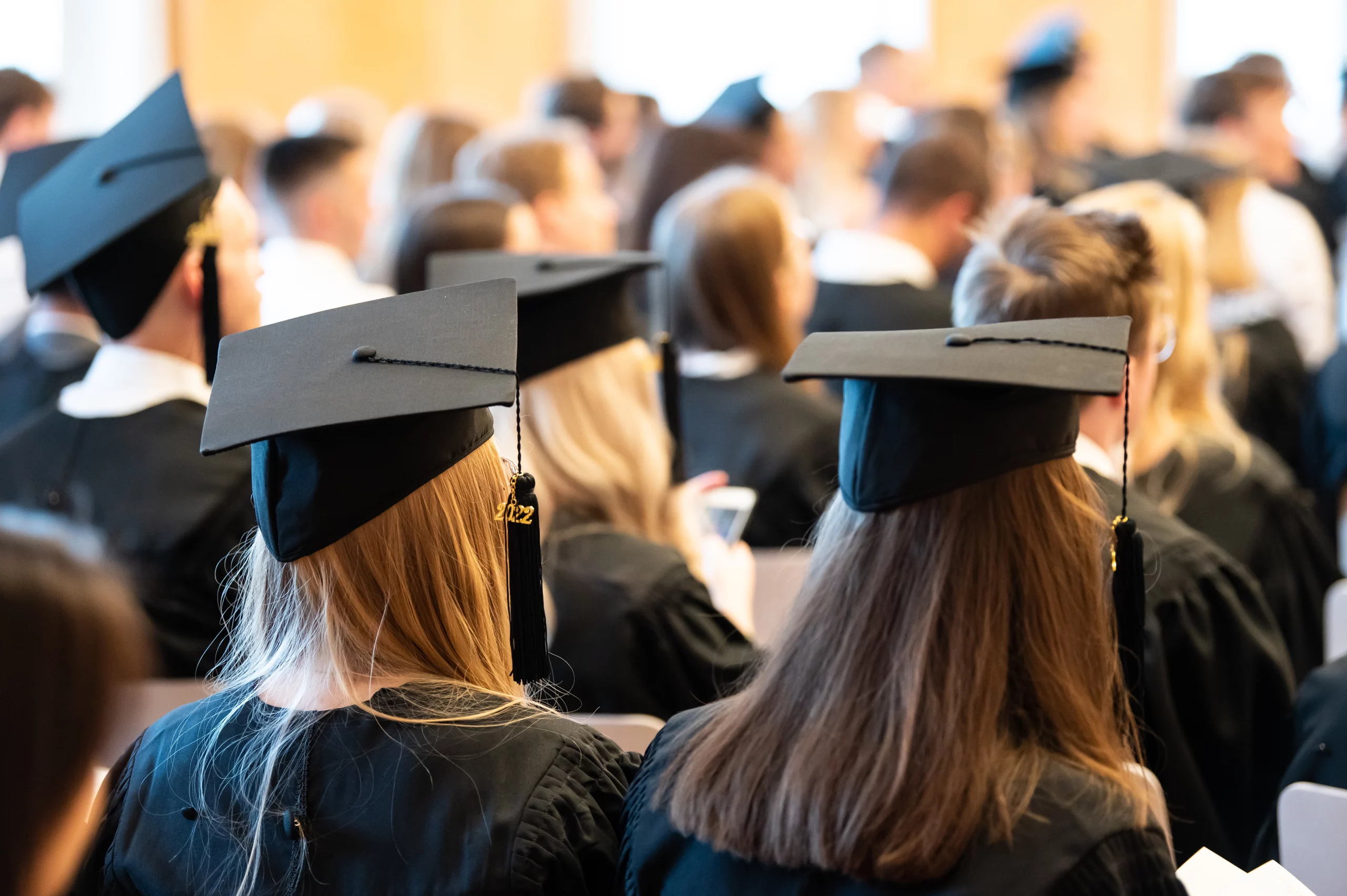 Skončil/a si školu a nevieš, čo ďalej? Pripravili sme TO DO list pre ...